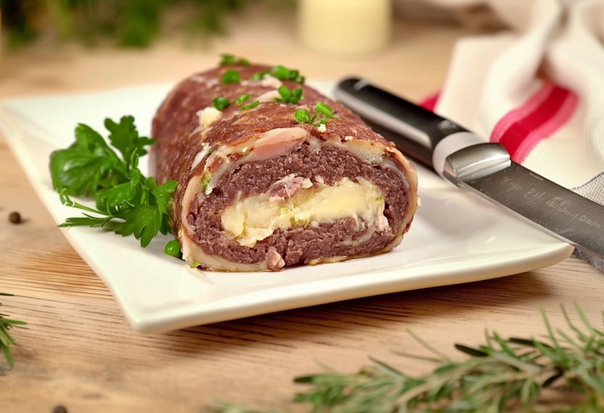 Como fazer Rocambole de Carne