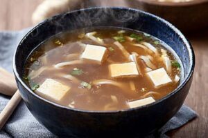 Como fazer Missoshiro (Sopa Japonesa)